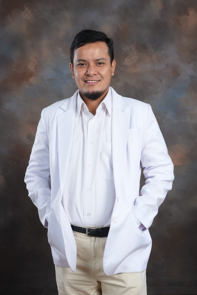dr. Faraby Martha, Sp.M(K)